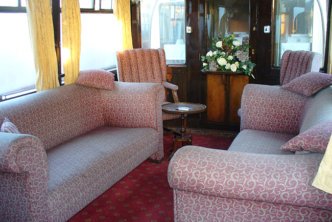 South Devon Railway - 9004 Arrives